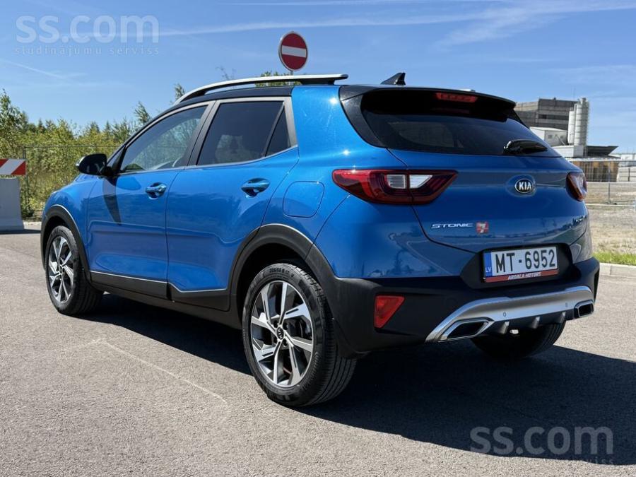 Zils Kia Stonic 2021 Liepāja, ar dzinēja tilpumu 1.00 L un nobraukumu 13 tūkst. km par 17500 €, foto 5 vietnē AUTOMOTO.COM.LV