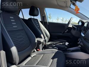 Синий Киа Stonic 2021 в Лиепая, объемом двигателя 1.00 л и пробегом 13 тыс. км за 17500 €, фото 16 на AUTOMOTO.COM.LV