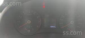 Blue Kia Stonic 2022 in Riga, with an engine capacity of 1.20 L and mileage of 43 thousand km for 13000 €, photo 6 on AUTOMOTO.COM.LV