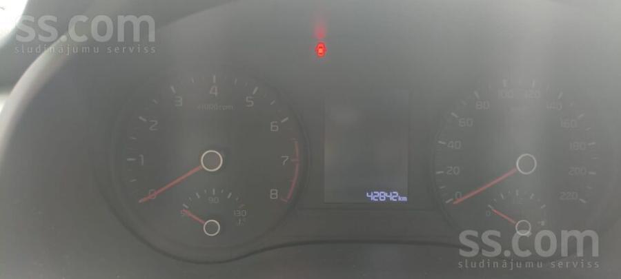 Blue Kia Stonic 2022 in Riga, with an engine capacity of 1.20 L and mileage of 43 thousand km for 13000 €, photo 6 on AUTOMOTO.COM.LV