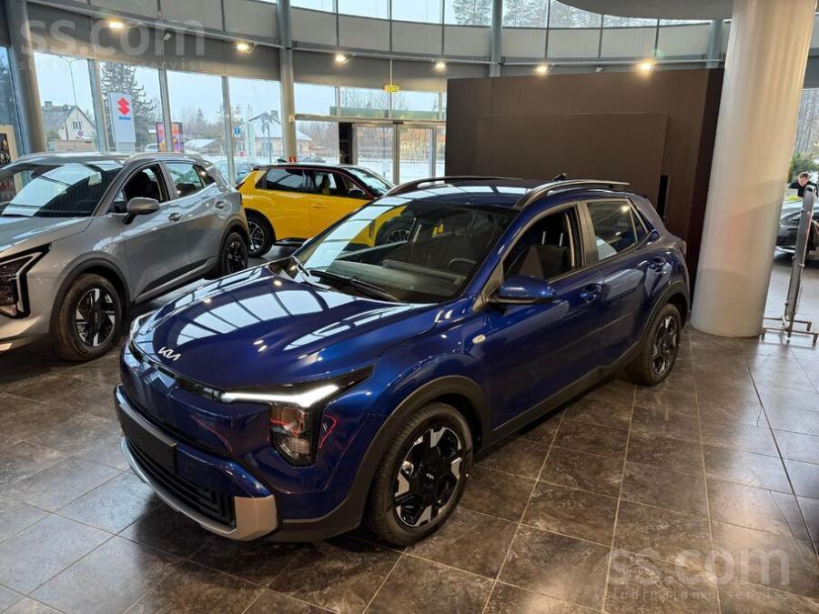 Blue Kia Stonic 2026 in Valmiera, with an engine capacity of 1.00 L and mileage of 10 thousand km for 20200 €, photo 2 on AUTOMOTO.COM.LV