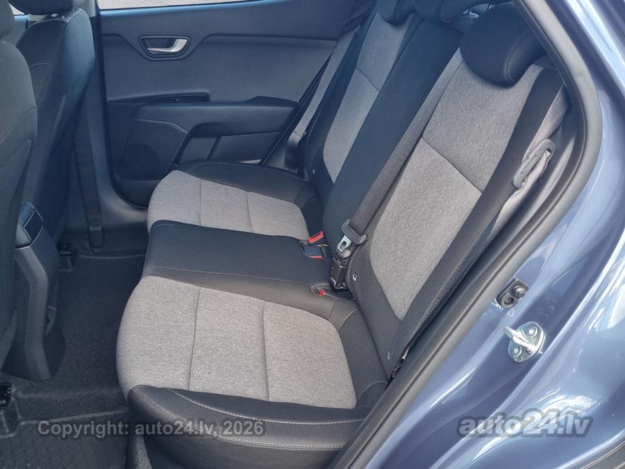 Zils Kia Stonic 2026 Jehvi, ar dzinēja tilpumu 1.00 L un nobraukumu 0 tūkst. km par 20690 €, foto 9 vietnē AUTOMOTO.COM.LV