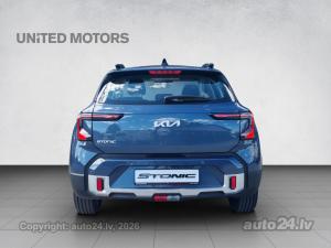 Zils Kia Stonic 2026 Jehvi, ar dzinēja tilpumu 1.00 L un nobraukumu 0 tūkst. km par 20690 €, foto 13 vietnē AUTOMOTO.COM.LV