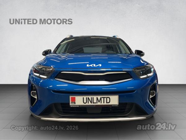 Zils Kia Stonic 2023 Tallina, ar dzinēja tilpumu 1.00 L un nobraukumu 77 tūkst. km par 15500 €, foto 2 vietnē AUTOMOTO.COM.LV