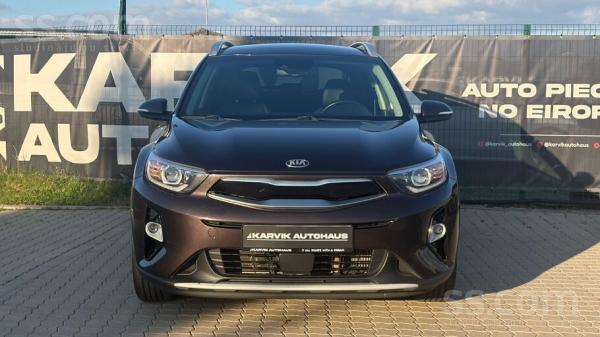 Brown Kia Stonic 2019 in Liepaja, with an engine capacity of 1.00 L and mileage of 72 thousand km for 12850 €, photo 1 on AUTOMOTO.COM.LV