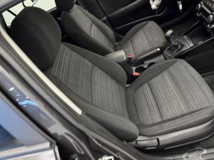 Kia Stonic 2019 in Vilnius, with an engine capacity of 1.37 L and mileage of 117 thousand km for 9400 €, photo 6 on AUTOMOTO.COM.LV