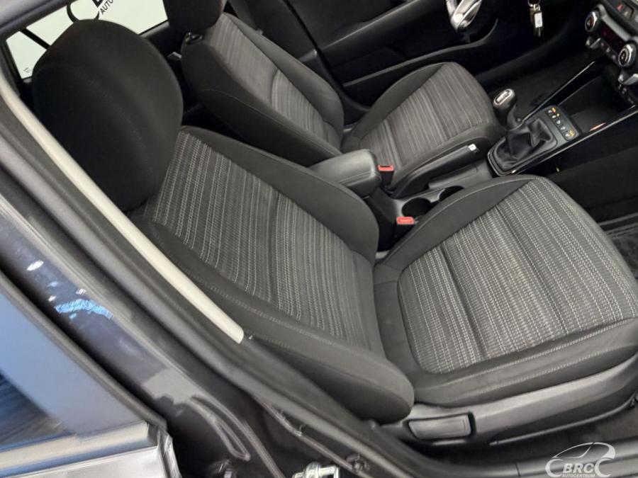 Kia Stonic 2019 in Vilnius, with an engine capacity of 1.37 L and mileage of 117 thousand km for 9400 €, photo 6 on AUTOMOTO.COM.LV