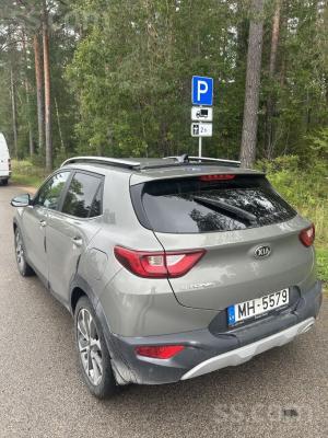 Zaļš Kia Stonic 2019 Rīga, ar dzinēja tilpumu 1.40 L un nobraukumu 60 tūkst. km par 13000 €, foto 6 vietnē AUTOMOTO.COM.LV