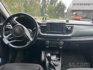 Zaļš Kia Stonic 2019 Rīga, ar dzinēja tilpumu 1.40 L un nobraukumu 60 tūkst. km par 13000 €, foto 12 vietnē AUTOMOTO.COM.LV