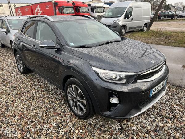 Pelēks Kia Stonic 2018 Tauragė, ar dzinēja tilpumu 1.00 L un nobraukumu 153 tūkst. km par 6500 €, foto 2 vietnē AUTOMOTO.COM.LV