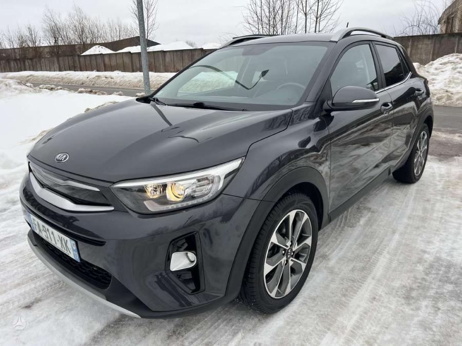 Pelēks Kia Stonic 2018 Tauragė, ar dzinēja tilpumu 1.00 L un nobraukumu 153 tūkst. km par 6550 €, foto 3 vietnē AUTOMOTO.COM.LV