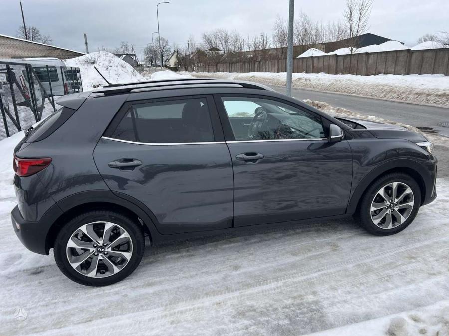 Pelēks Kia Stonic 2018 Tauragė, ar dzinēja tilpumu 1.00 L un nobraukumu 153 tūkst. km par 6550 €, foto 7 vietnē AUTOMOTO.COM.LV