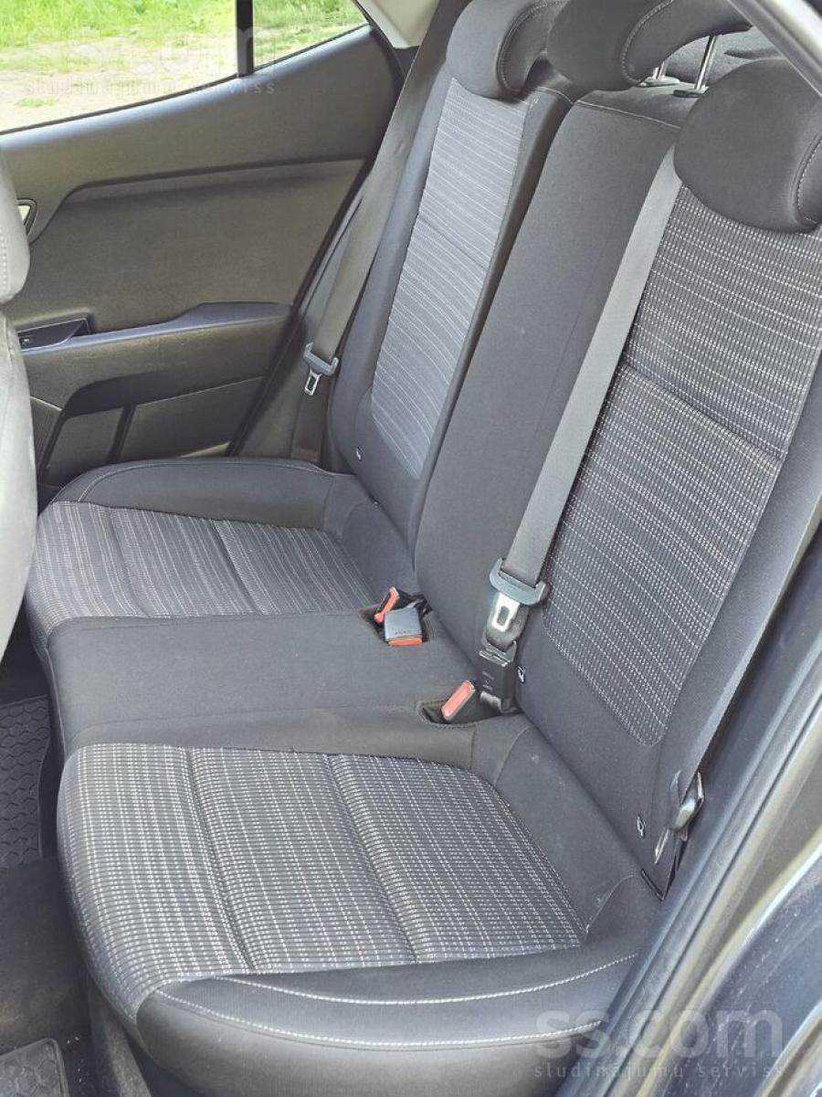 Pelēks Kia Stonic 2018 Rīga, ar dzinēja tilpumu 1.40 L un nobraukumu 120 tūkst. km par 9500 €, foto 15 vietnē AUTOMOTO.COM.LV