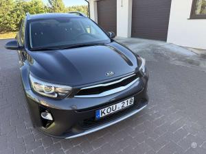 Pelēks Kia Stonic 2018 Viļņa, ar dzinēja tilpumu 1.37 L un nobraukumu 127 tūkst. km par 9600 €, foto 4 vietnē AUTOMOTO.COM.LV