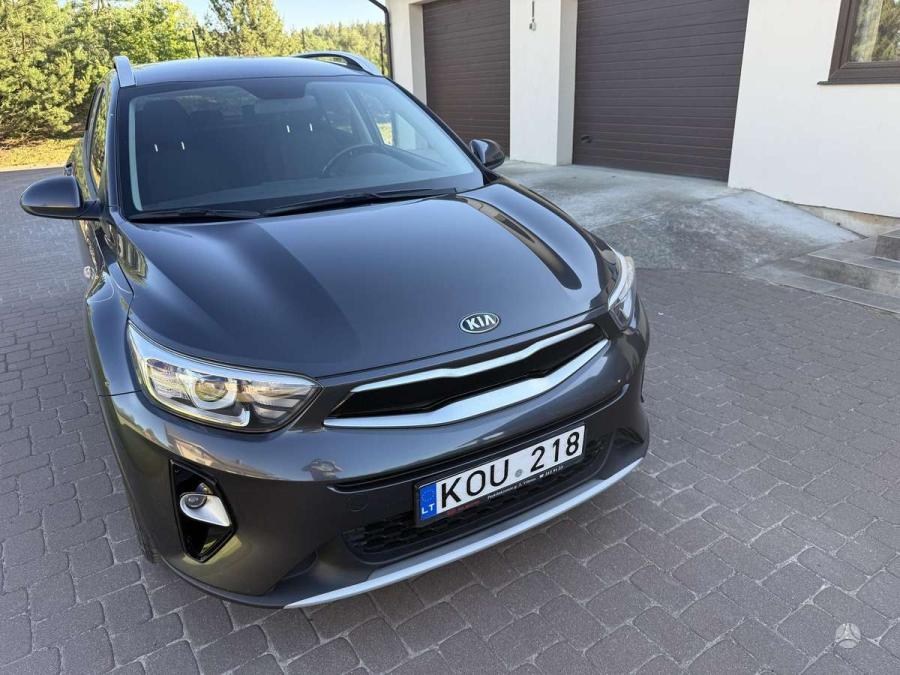 Pelēks Kia Stonic 2018 Viļņa, ar dzinēja tilpumu 1.37 L un nobraukumu 127 tūkst. km par 9600 €, foto 4 vietnē AUTOMOTO.COM.LV