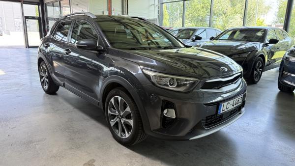 Pelēks Kia Stonic 2018 Rīga, ar dzinēja tilpumu 1.40 L un nobraukumu 132 tūkst. km par 1090000 €, foto 5 vietnē AUTOMOTO.COM.LV