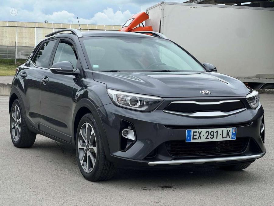 Pelēks Kia Stonic 2018 Tauragė, ar dzinēja tilpumu 1.58 L un nobraukumu 149 tūkst. km par 8500 €, foto 3 vietnē AUTOMOTO.COM.LV