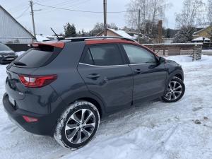 Grey Kia Stonic 2019 in Kaunas, with an engine capacity of 1.00 L and mileage of 115 thousand km for 11200 €, photo 4 on AUTOMOTO.COM.LV