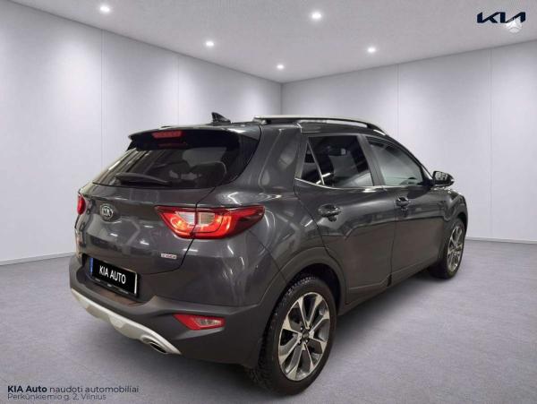 Pelēks Kia Stonic 2019 Viļņa, ar dzinēja tilpumu 1.00 L un nobraukumu 63 tūkst. km par 13500 €, foto 2 vietnē AUTOMOTO.COM.LV