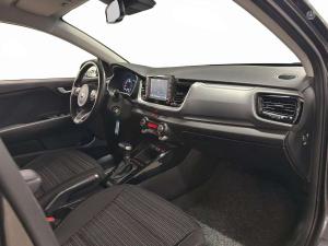 Grey Kia Stonic 2019 in Vilnius, with an engine capacity of 1.00 L and mileage of 63 thousand km for 13500 €, photo 15 on AUTOMOTO.COM.LV