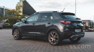 Pelēks Kia Stonic 2017 Jelgava, ar dzinēja tilpumu 1.40 L un nobraukumu 172 tūkst. km par 8900 €, foto 3 vietnē AUTOMOTO.COM.LV