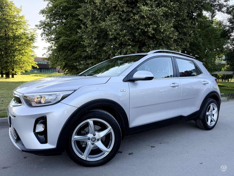 Grey Kia Stonic 2018 in Kaunas, with an engine capacity of 1.00 L and mileage of 89 thousand km for 7500 €, photo 17 on AUTOMOTO.COM.LV