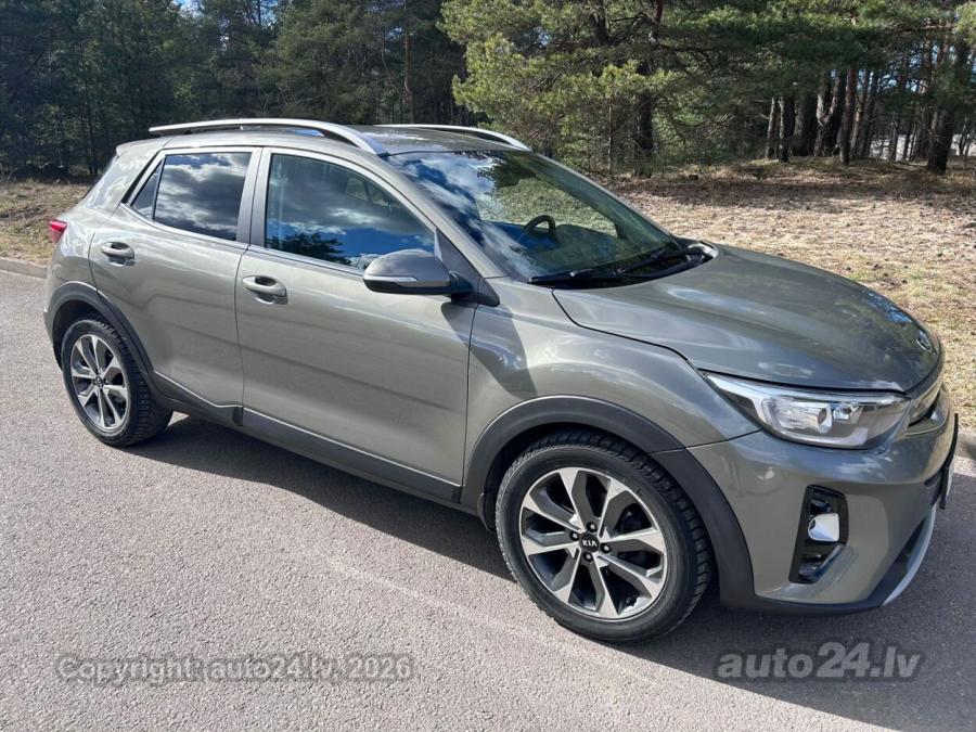 Pelēks Kia Stonic 2019 Tallina, ar dzinēja tilpumu 1.00 L un nobraukumu 56 tūkst. km par 12500 €, foto 1 vietnē AUTOMOTO.COM.LV