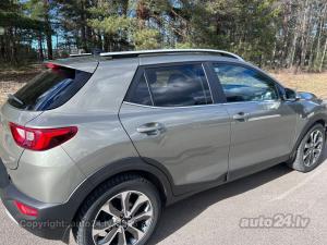 Pelēks Kia Stonic 2019 Tallina, ar dzinēja tilpumu 1.00 L un nobraukumu 56 tūkst. km par 12500 €, foto 2 vietnē AUTOMOTO.COM.LV