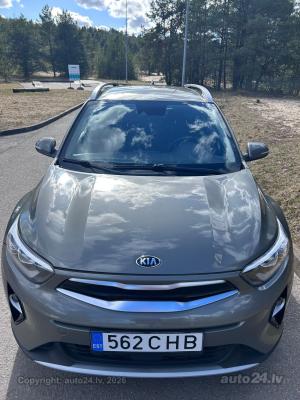 Pelēks Kia Stonic 2019 Tallina, ar dzinēja tilpumu 1.00 L un nobraukumu 56 tūkst. km par 12500 €, foto 3 vietnē AUTOMOTO.COM.LV