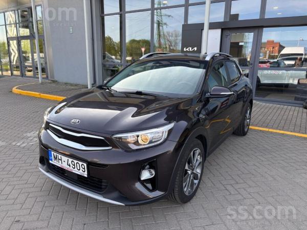Pelēks Kia Stonic 2019 Liepāja, ar dzinēja tilpumu 1.00 L un nobraukumu 70 tūkst. km par 12800 €, foto 1 vietnē AUTOMOTO.COM.LV