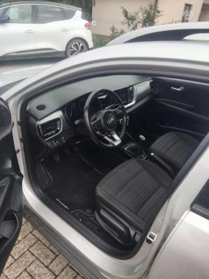Pelēks Kia Stonic 2019 Tauragė, ar dzinēja tilpumu 1.60 L un nobraukumu 155 tūkst. km par 9150 €, foto 7 vietnē AUTOMOTO.COM.LV