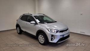 Grey Kia Stonic 2023 in Parnu, with an engine capacity of 1.20 L and mileage of 24 thousand km for 13900 €, photo  on AUTOMOTO.COM.LV