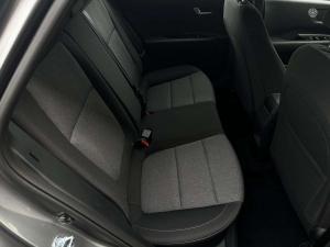 Pelēks Kia Stonic 2026 Viļņa, ar dzinēja tilpumu 1.00 L un nobraukumu 11 tūkst. km par 20950 €, foto 6 vietnē AUTOMOTO.COM.LV