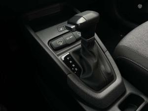 Pelēks Kia Stonic 2026 Viļņa, ar dzinēja tilpumu 1.00 L un nobraukumu 11 tūkst. km par 20950 €, foto 21 vietnē AUTOMOTO.COM.LV