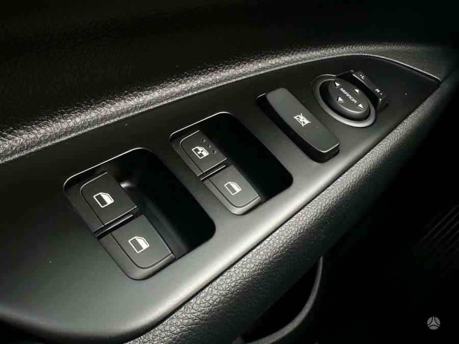 Pelēks Kia Stonic 2026 Viļņa, ar dzinēja tilpumu 1.00 L un nobraukumu 11 tūkst. km par 20950 €, foto 23 vietnē AUTOMOTO.COM.LV