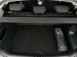 Pelēks Kia Stonic 2026 Viļņa, ar dzinēja tilpumu 1.00 L un nobraukumu 11 tūkst. km par 20950 €, foto 24 vietnē AUTOMOTO.COM.LV