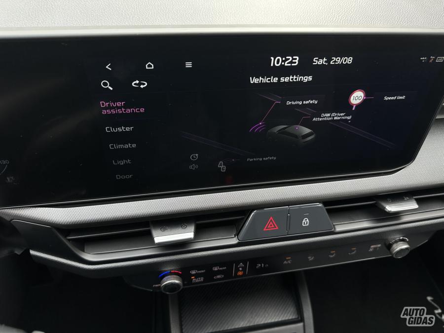 Pelēks Kia Stonic 2026 Avižieniai, ar dzinēja tilpumu 1.00 L un nobraukumu 11 tūkst. km par 20950 €, foto 10 vietnē AUTOMOTO.COM.LV