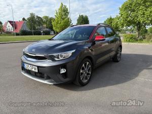Серый Киа Stonic 2020 в Таллин, объемом двигателя 1.00 л и пробегом 67 тыс. км за 14300 €, фото  на AUTOMOTO.COM.LV