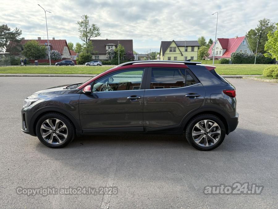 Grey Kia Stonic 2020 in Tallinn, with an engine capacity of 1.00 L and mileage of 67 thousand km for 14300 €, photo 6 on AUTOMOTO.COM.LV