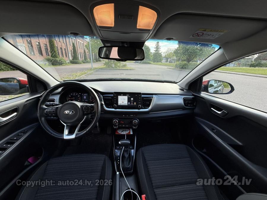 Grey Kia Stonic 2020 in Tallinn, with an engine capacity of 1.00 L and mileage of 67 thousand km for 14300 €, photo 9 on AUTOMOTO.COM.LV
