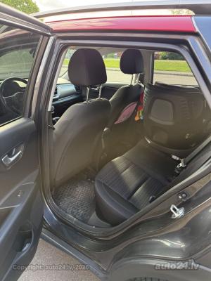 Grey Kia Stonic 2020 in Tallinn, with an engine capacity of 1.00 L and mileage of 67 thousand km for 14300 €, photo 12 on AUTOMOTO.COM.LV