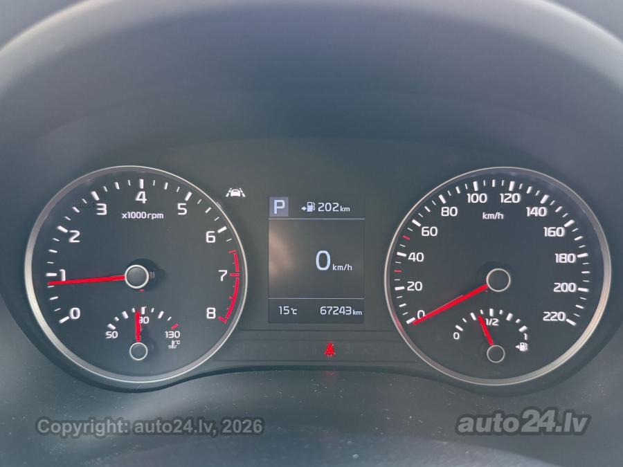Grey Kia Stonic 2020 in Tallinn, with an engine capacity of 1.00 L and mileage of 67 thousand km for 14300 €, photo 13 on AUTOMOTO.COM.LV