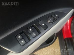 Sarkans Kia Stonic 2017 Rīga, ar dzinēja tilpumu 1.60 L un nobraukumu 162 tūkst. km par 9450 €, foto 14 vietnē AUTOMOTO.COM.LV