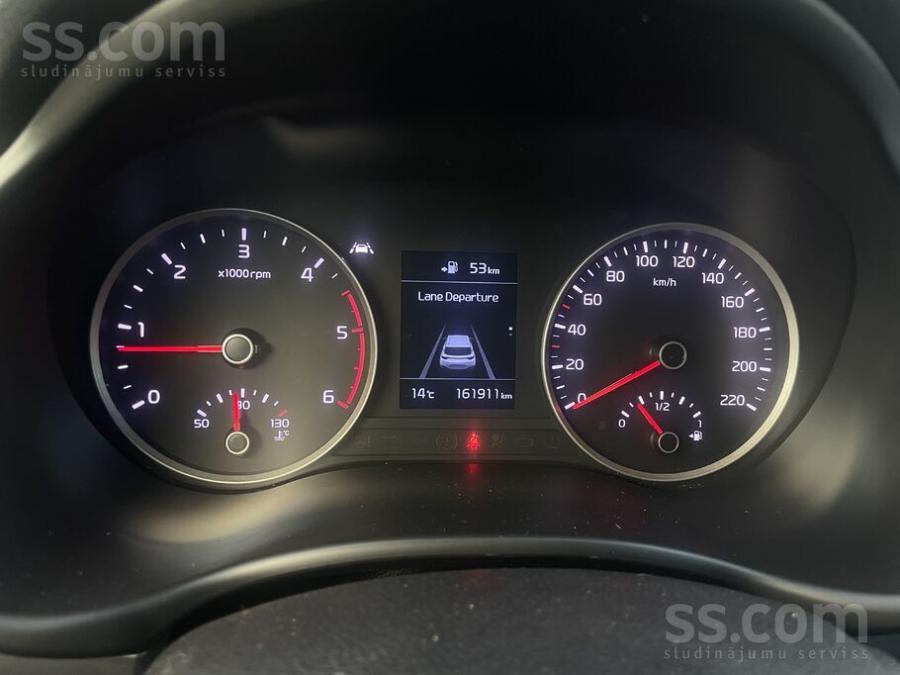 Sarkans Kia Stonic 2017 Rīga, ar dzinēja tilpumu 1.60 L un nobraukumu 162 tūkst. km par 9450 €, foto 16 vietnē AUTOMOTO.COM.LV