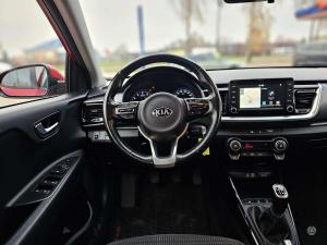 Красный Киа Stonic 2018 в Рокишкис, объемом двигателя 1.00 л и пробегом 165 тыс. км за 6950 €, фото 18 на AUTOMOTO.COM.LV