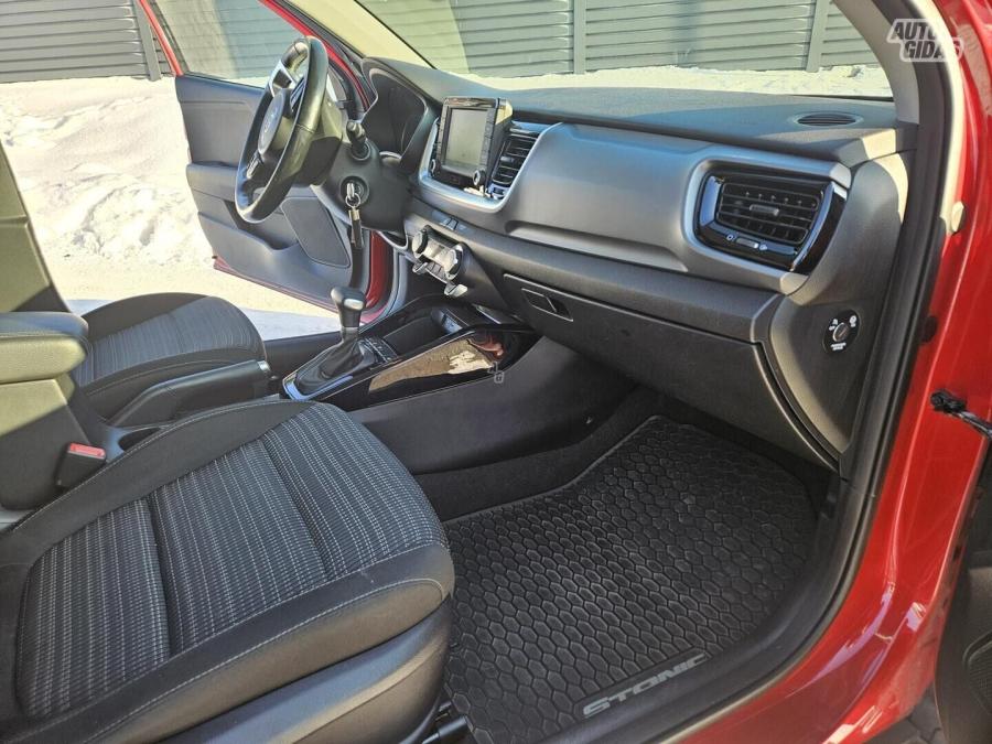 Sarkans Kia Stonic 2019 Viļņa, ar dzinēja tilpumu 1.40 L un nobraukumu 91 tūkst. km par 10500 €, foto 7 vietnē AUTOMOTO.COM.LV