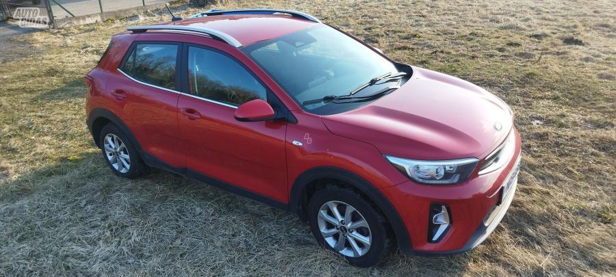 Sarkans Kia Stonic 2021 Kauņa, ar dzinēja tilpumu 1.00 L un nobraukumu 56 tūkst. km par 11490 €, foto 1 vietnē AUTOMOTO.COM.LV