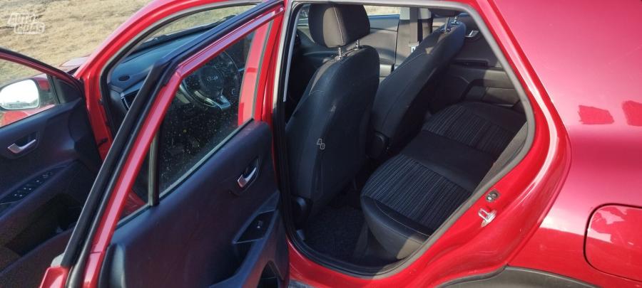 Sarkans Kia Stonic 2021 Kauņa, ar dzinēja tilpumu 1.00 L un nobraukumu 56 tūkst. km par 11490 €, foto 9 vietnē AUTOMOTO.COM.LV