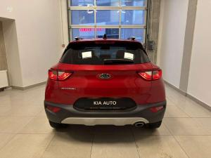 Red Kia Stonic 2019 in Vilnius, with an engine capacity of 1.40 L and mileage of 91 thousand km for 13900 €, photo 4 on AUTOMOTO.COM.LV