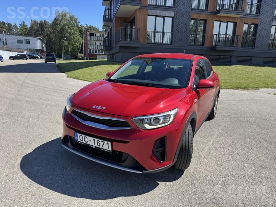 Sarkans Kia Stonic 2023 Rīga, ar dzinēja tilpumu 1.00 L un nobraukumu 37 tūkst. km par 14900 €, foto 1 vietnē AUTOMOTO.COM.LV